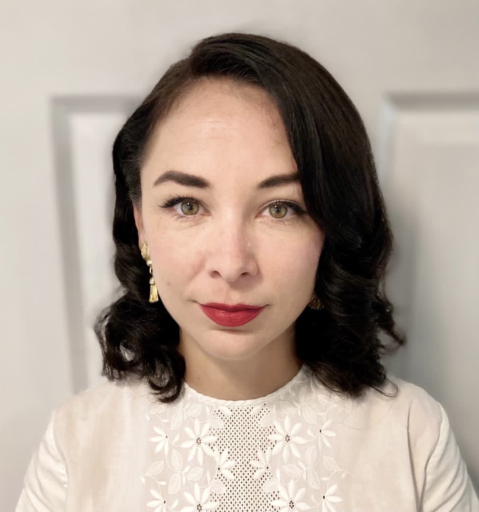 Chaptr • Qanda With Ella Lewis Collins From The Royal Opera House